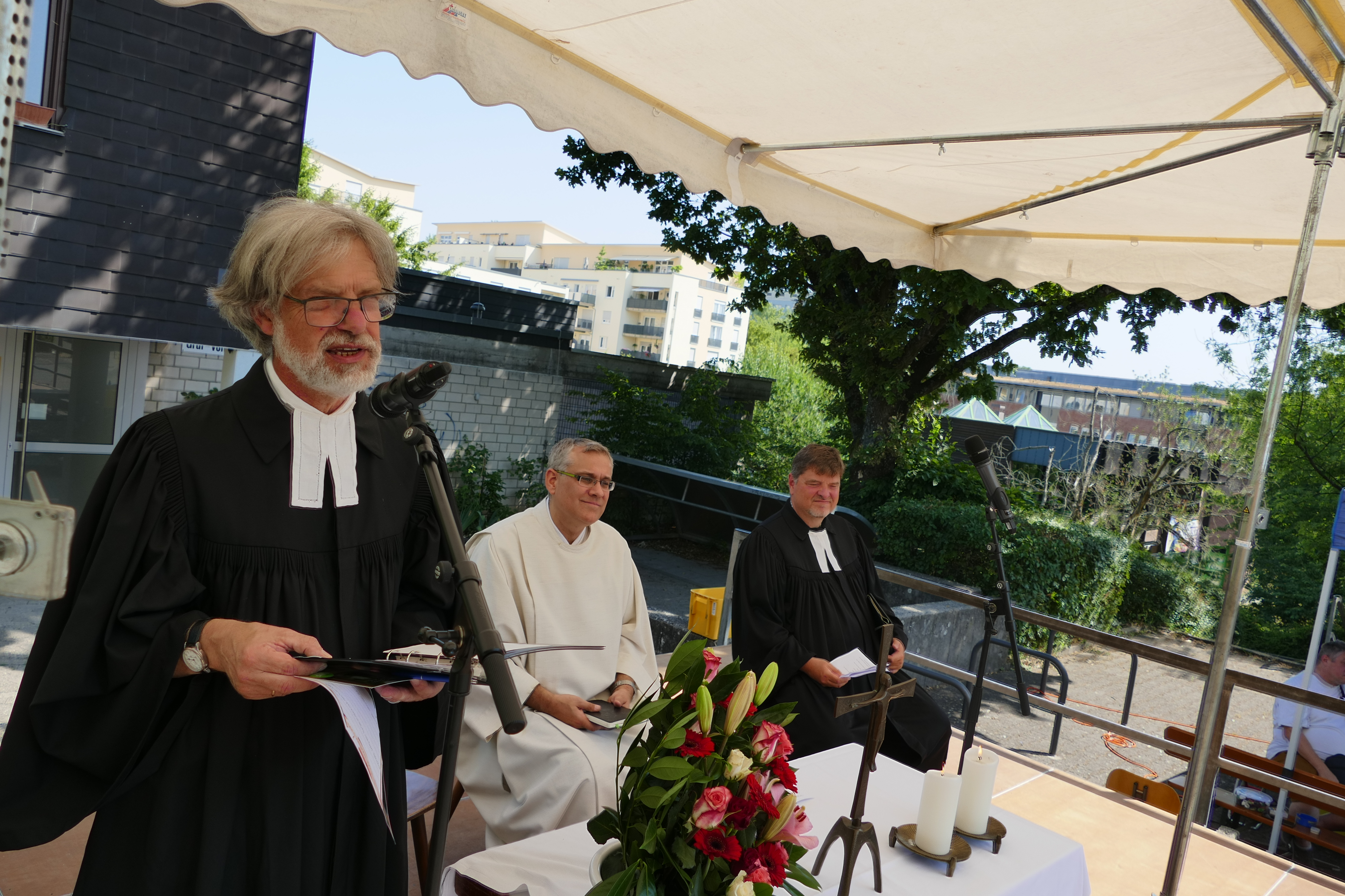 Pfarrei St. Peter und Paul Wiesbaden: „Wer glaubt, der lebt selig“